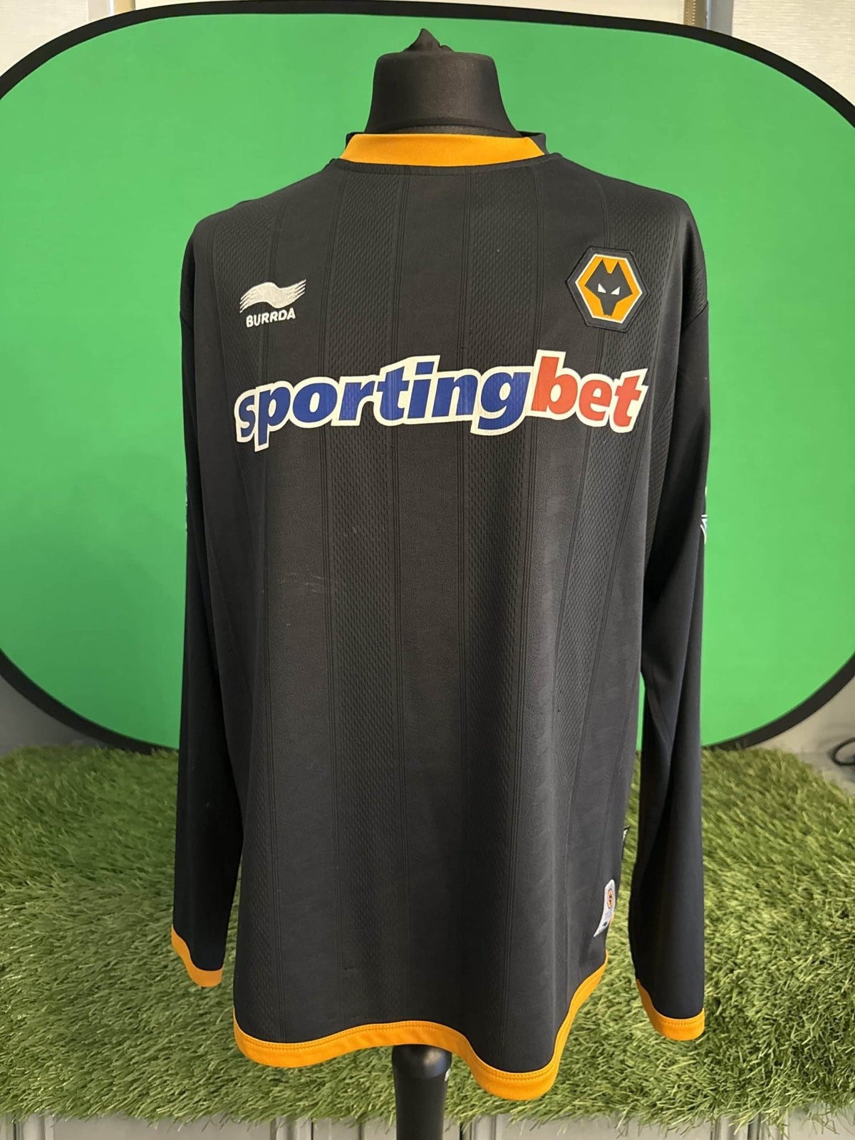 Burrda Wolves Football Shirt - kitround