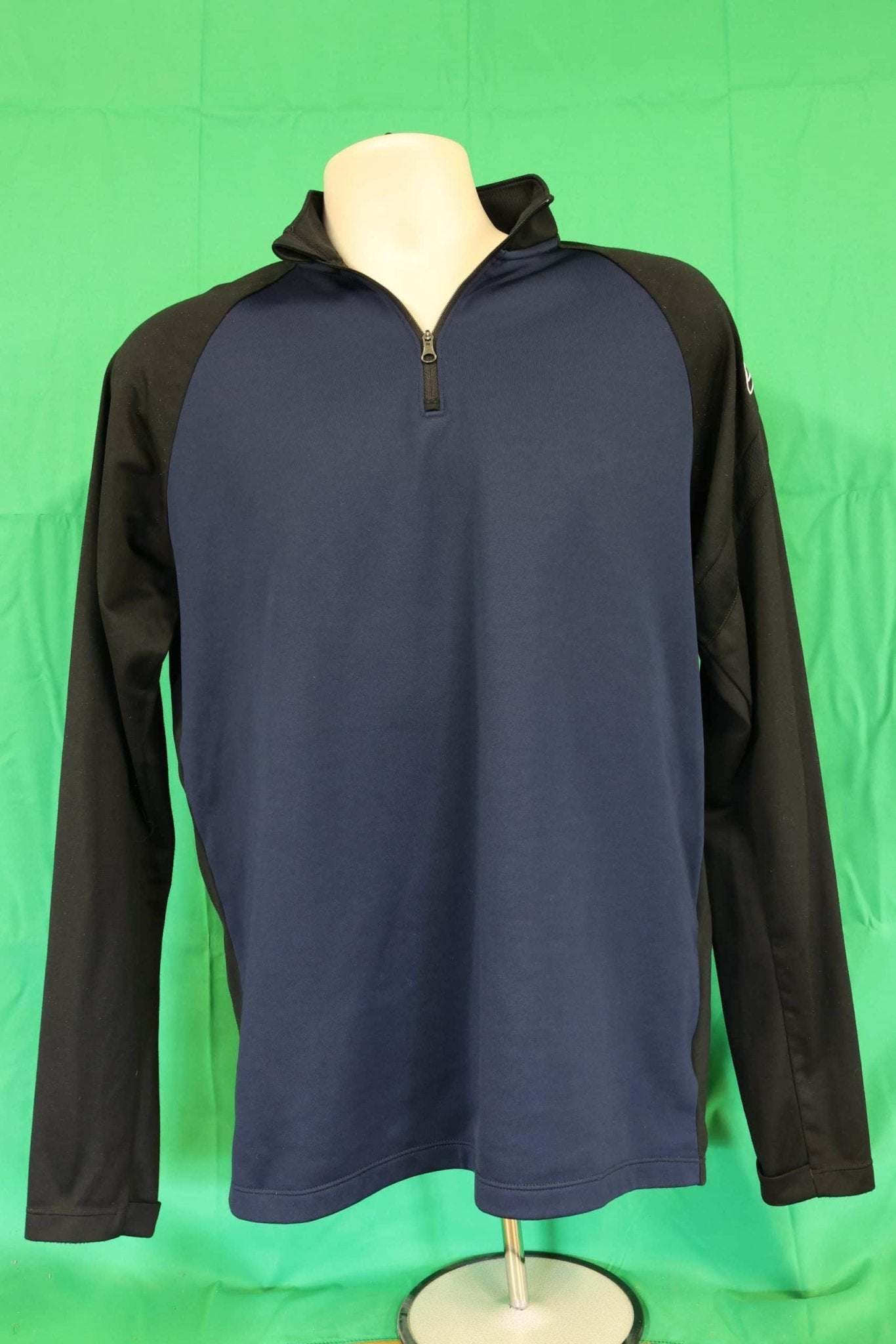 Men's Pair of Nike Dri-Fit Tops - kitround