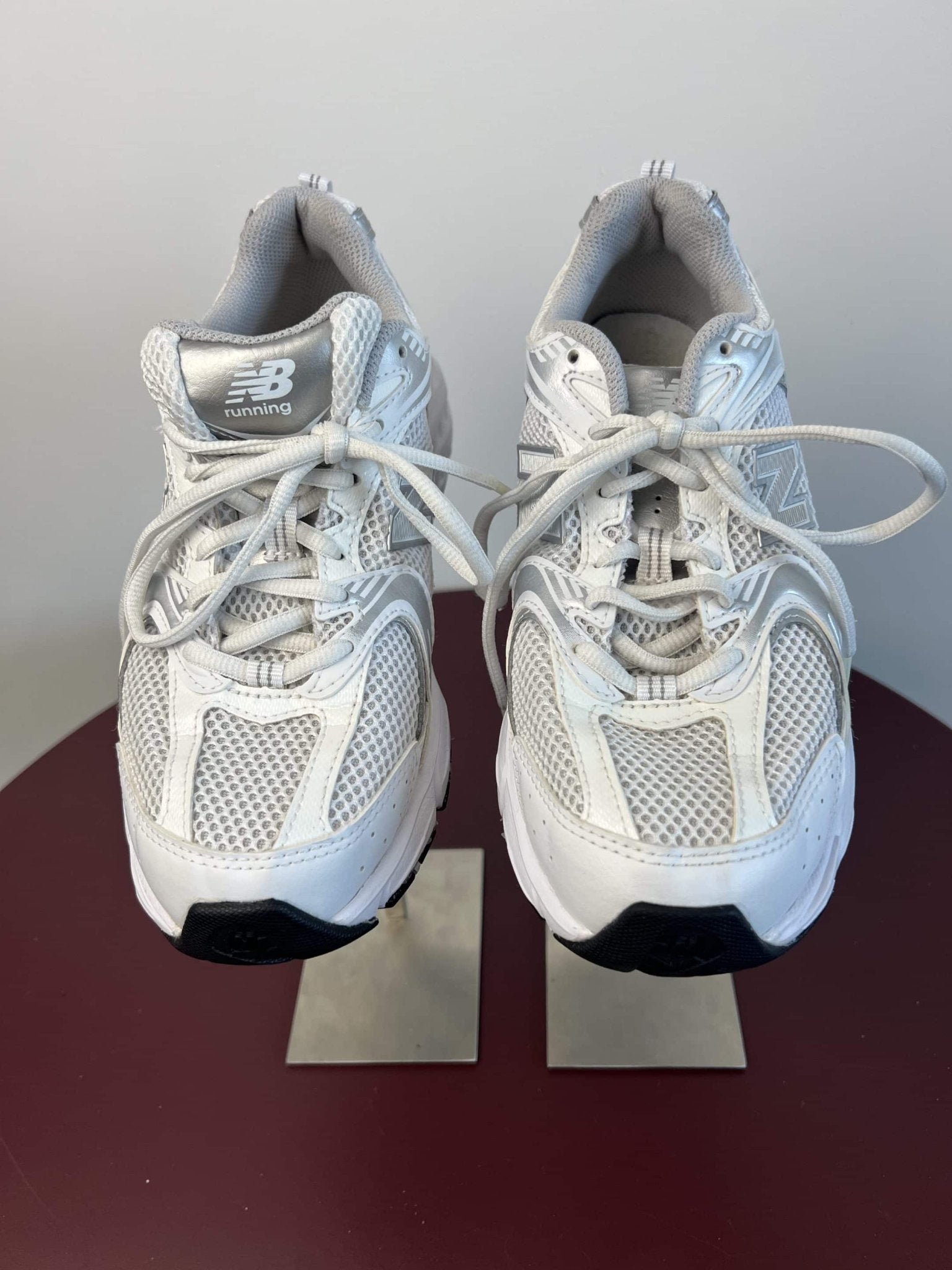 New Balance White Running Trainers - kitround