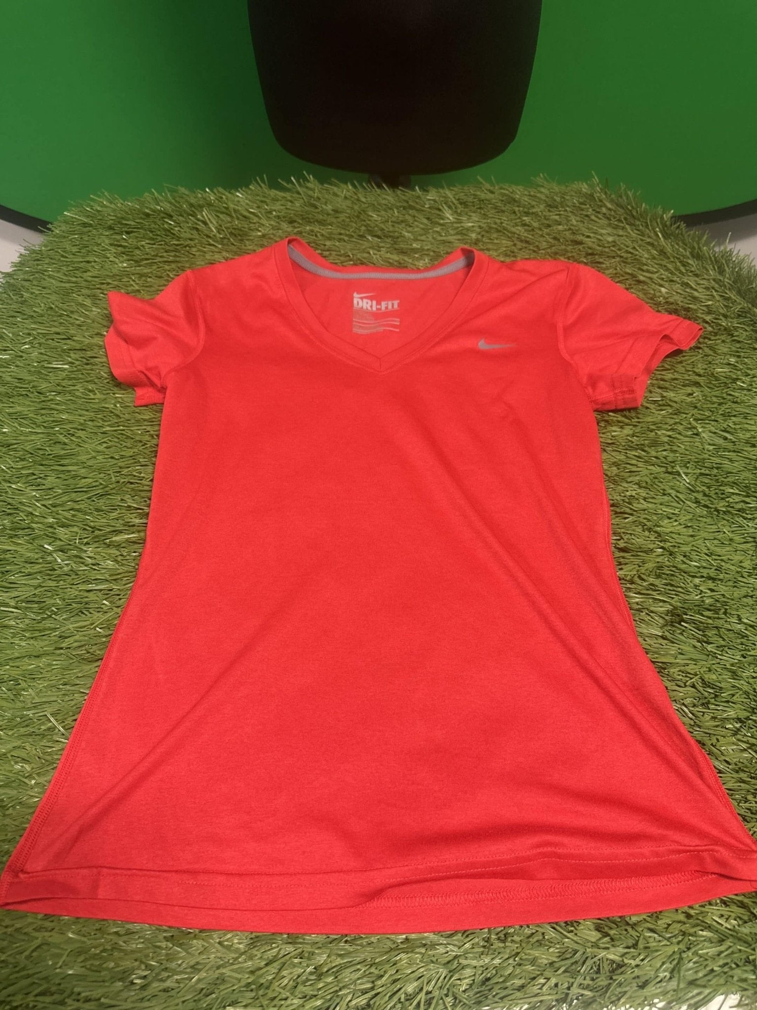 Nike Dri-FIT Red Women's Sports Top - kitround