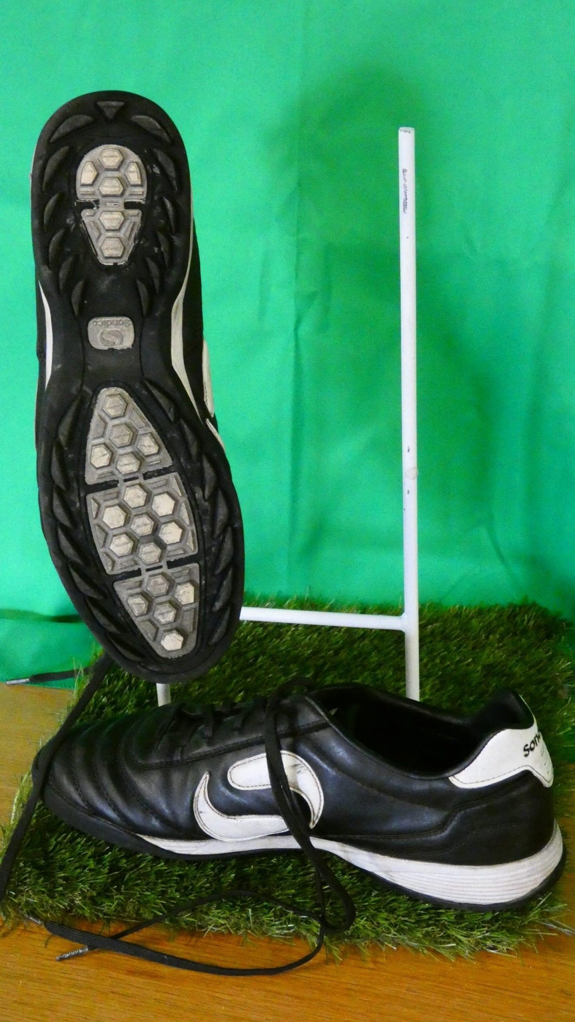 Sondico Astro Turf Football Boots - kitround